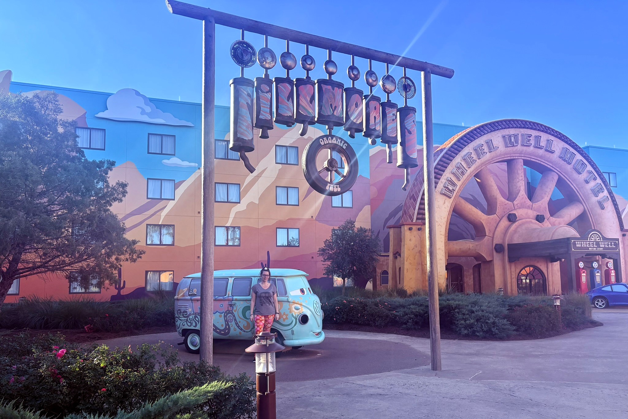 The Ultimate Disney Resort Hopping Itinerary - Mama's on Vacation