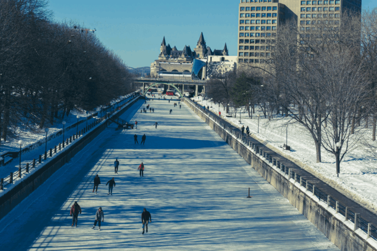 The Best Ottawa Attractions for Families - Mama's on Vacation